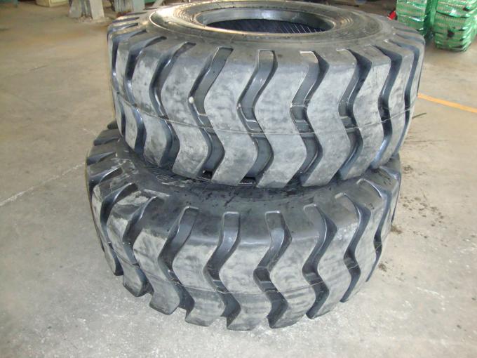 ISO CCC 23.5-25 Tubeless heavy duty solid loader tires E3 L3 L5