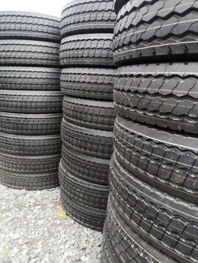 1200R24 Truck Bus Tyres 20PR Ply Rating Steel Radial Tires